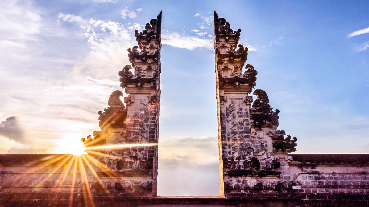 This Ancient Hindu Temple is Home to the Gate of Heaven — Curiosmos
