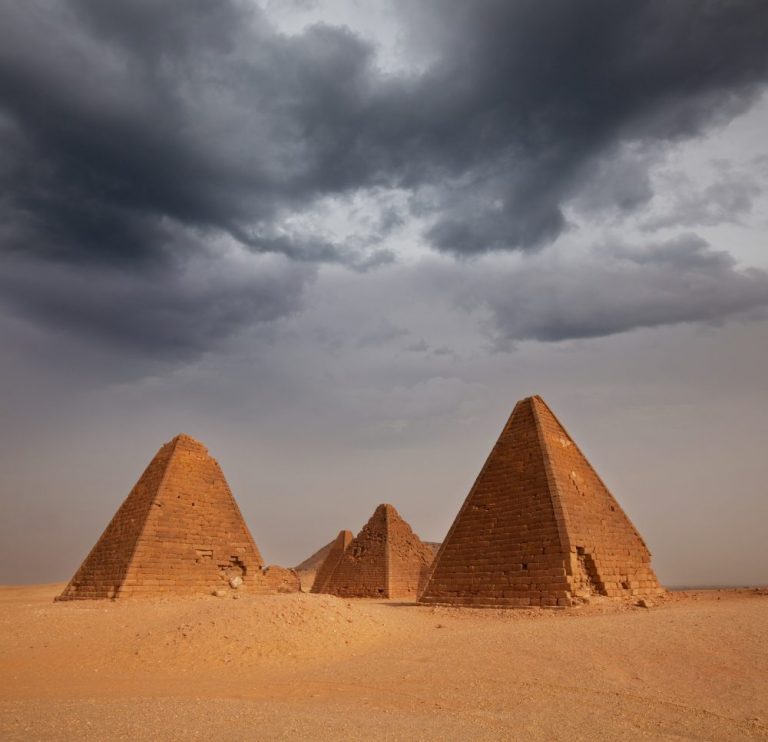 20 Stunning Images of Pyramids You've Probably Never Seen — Curiosmos