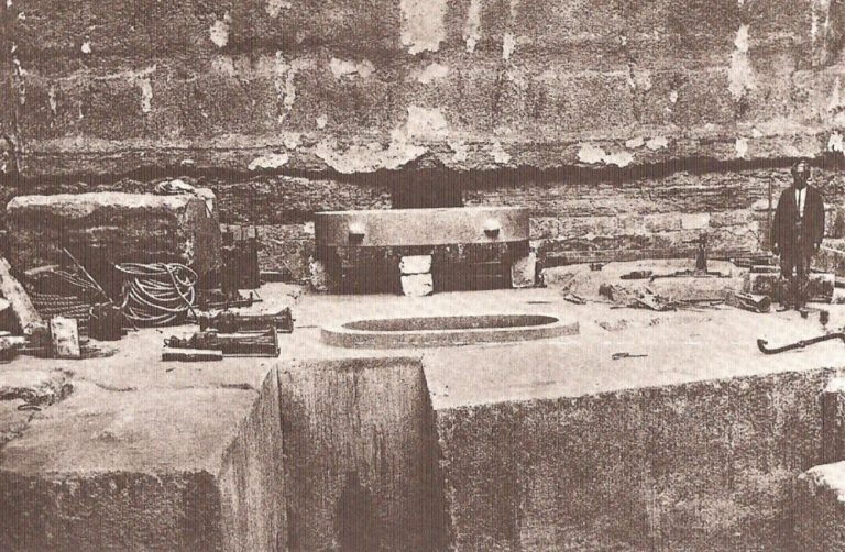 13 Rare Images of Egyptian Pyramids That Show Just How Incredibly ...