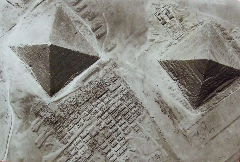 21 Jaw-Dropping Aerial Images of the Ancient Pyramids You Need To See — Curiosmos