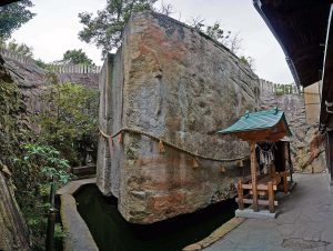 Exploring Japan's Mystical Megaliths - The Ishi-no-Hoden and Masuda-no ...